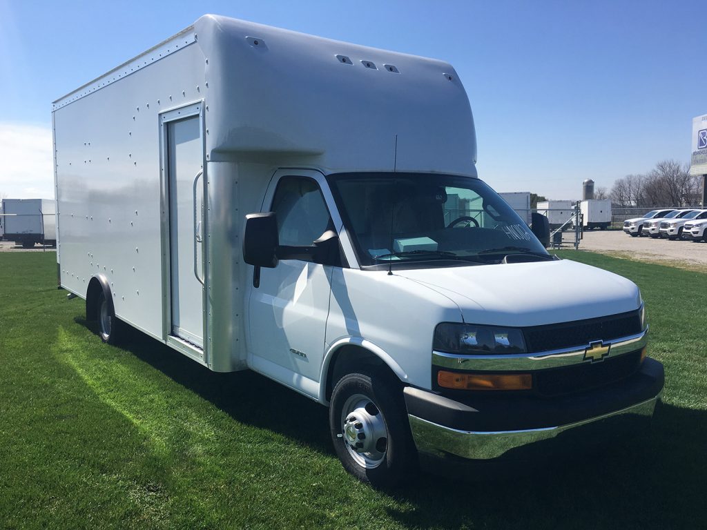 gm-cutaway-18body_2 - Bush Truck Leasing