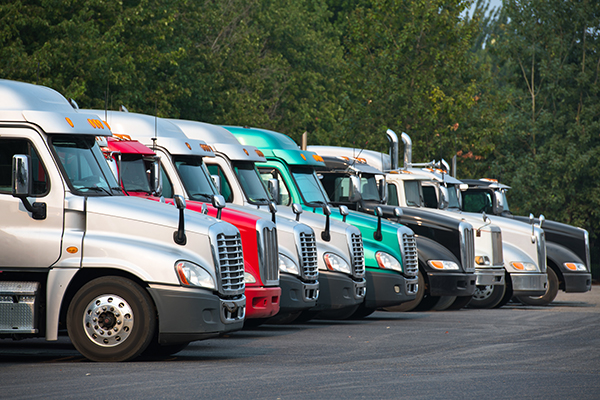 maintenance-iStock-1031240970 - Bush Truck Leasing