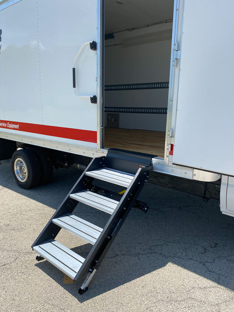 Hunter-engineering-cutaway-e450_IMG_4135 - Bush Truck Leasing