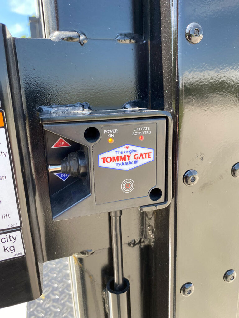 Hunter-engineering-cutaway-e450_IMG_4139 - Bush Truck Leasing